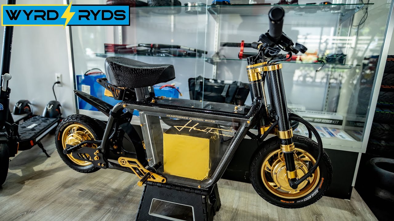 Custom Carbon Fiido Q1 | HeadTuner Dubai - YouTube