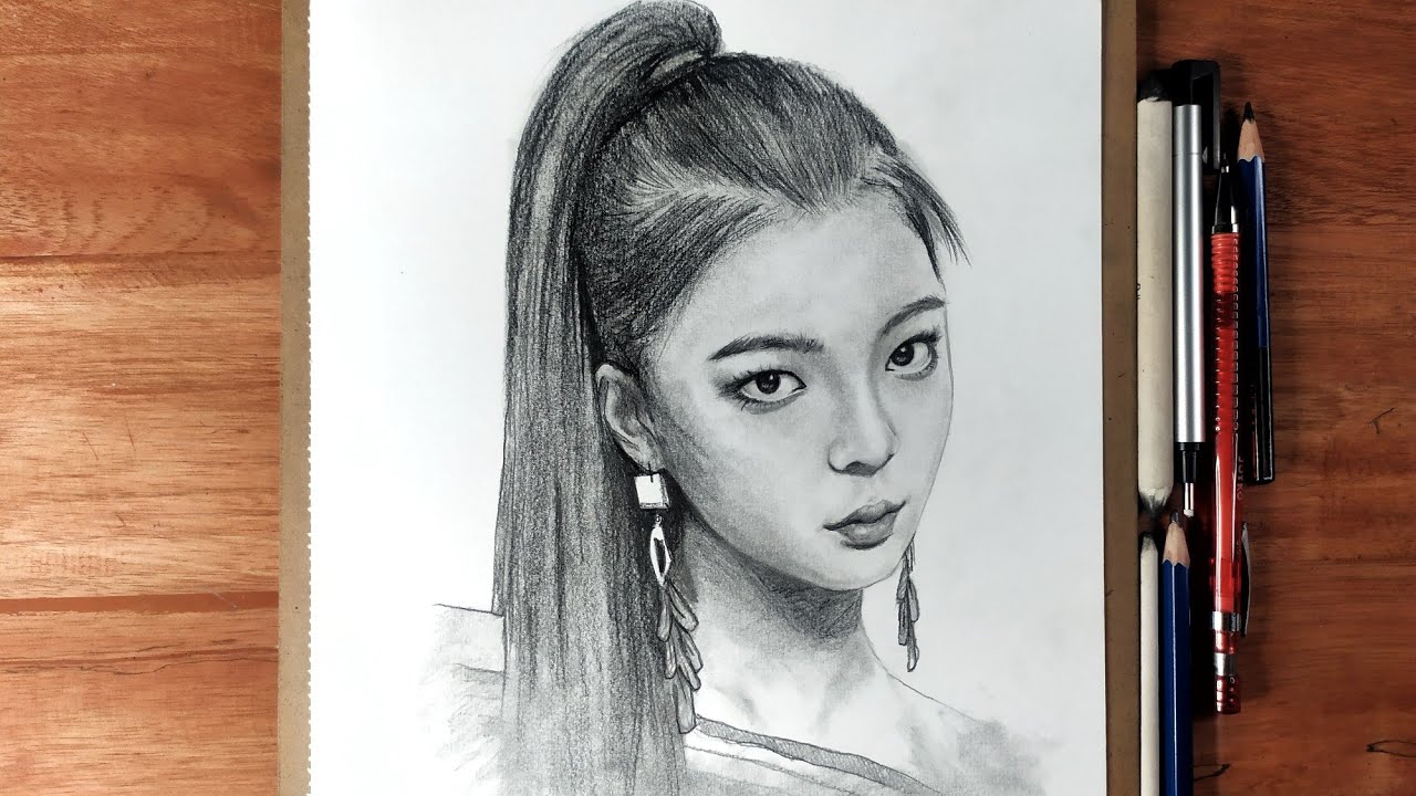 Itzy [ LIA ] Drawing with Graphite Pencil - YouTube