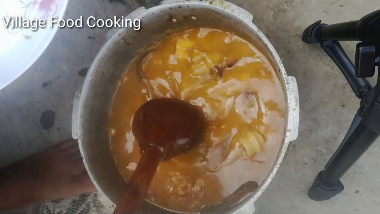 paye recipe in urdu | gaye ke paye recipe by village food cooking - YouTube