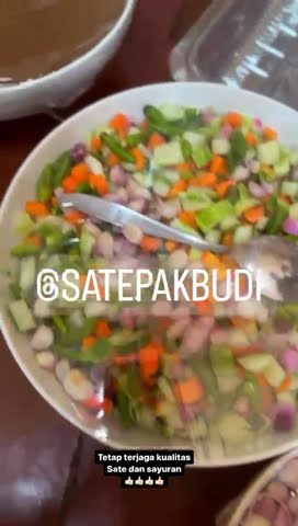menu buka bersama ada di warung sate pak budi #masukberanda #motivasi # ...