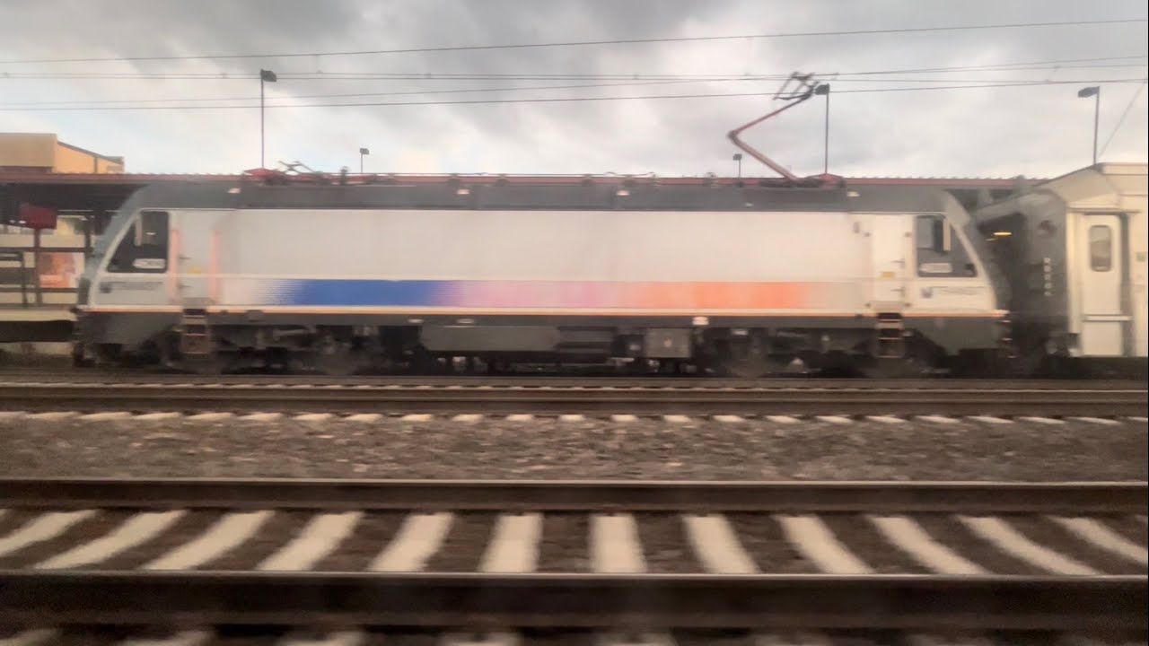 Evening NJ Transit Northeast Corridor Line train ride from New York to ...