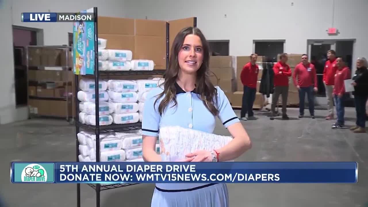 Volunteers arrive to help sort WMTV 15 Diaper Drive donations - YouTube