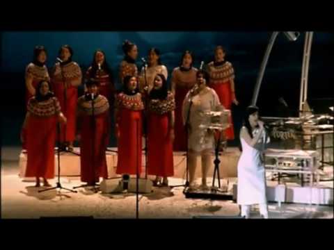 Bjork - Royal Opera House - YouTube