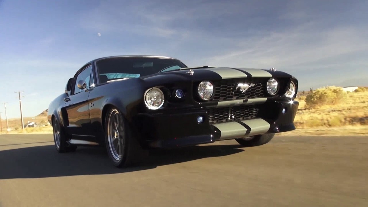 Les Stuarts 67 Mustang GT500e (aka "The Pit Viper") - YouTube