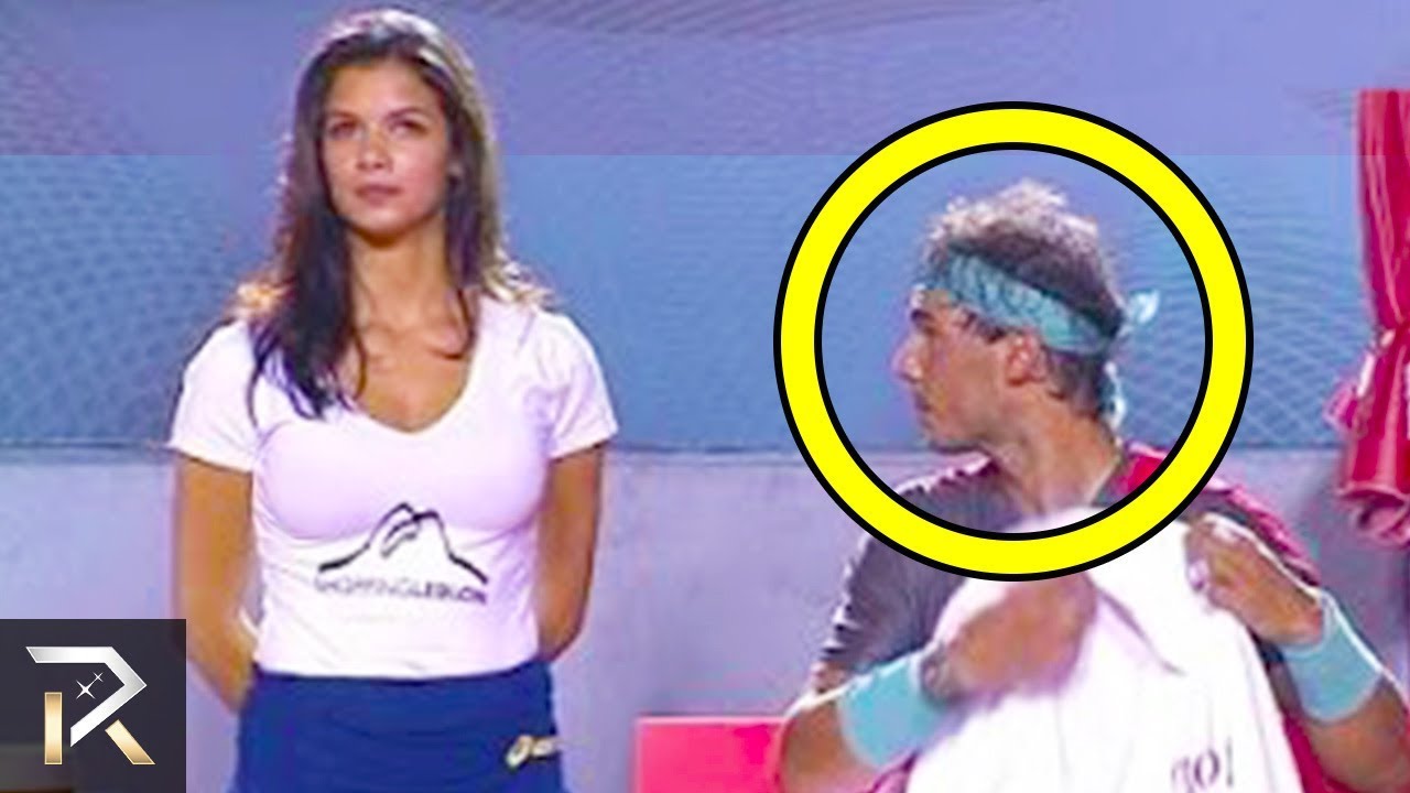 10 Times Athletes Got DISTRACTED During Competition - YouTube