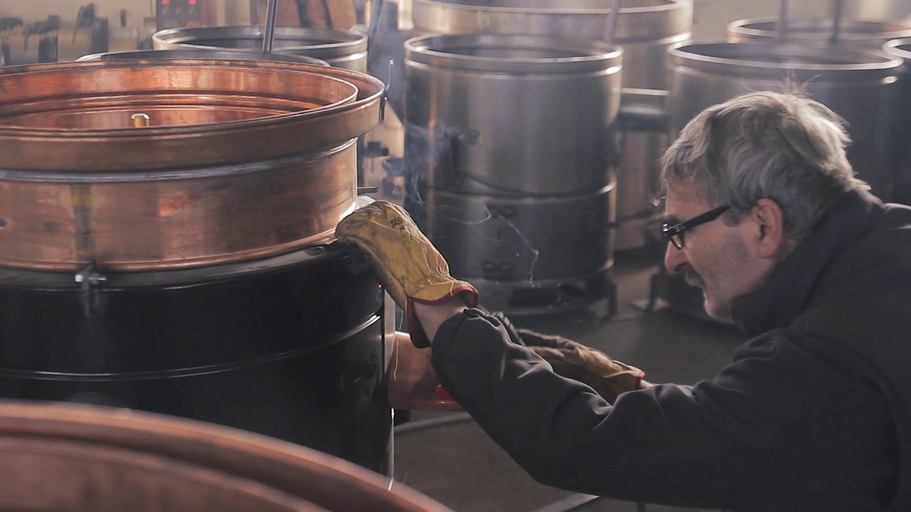 DESTILATORI DOO firma - YouTube