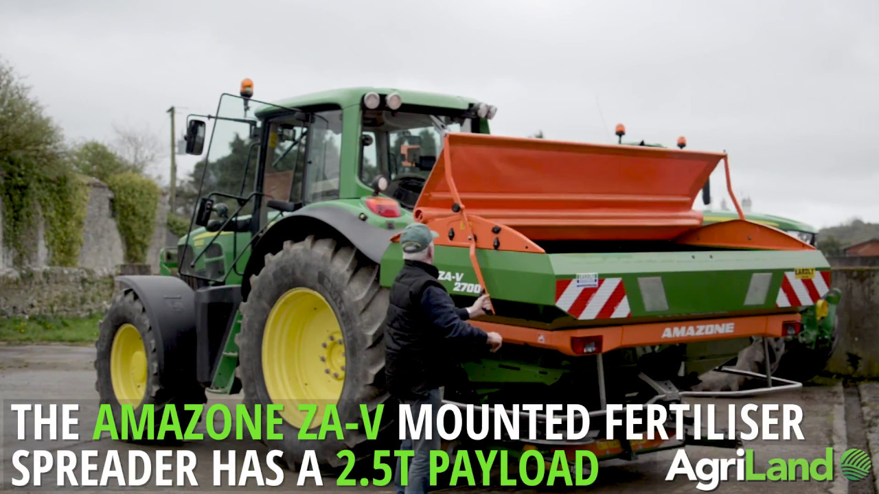 ISOBUS in action: John Deere tractor and Amazone spreader (2017) - YouTube