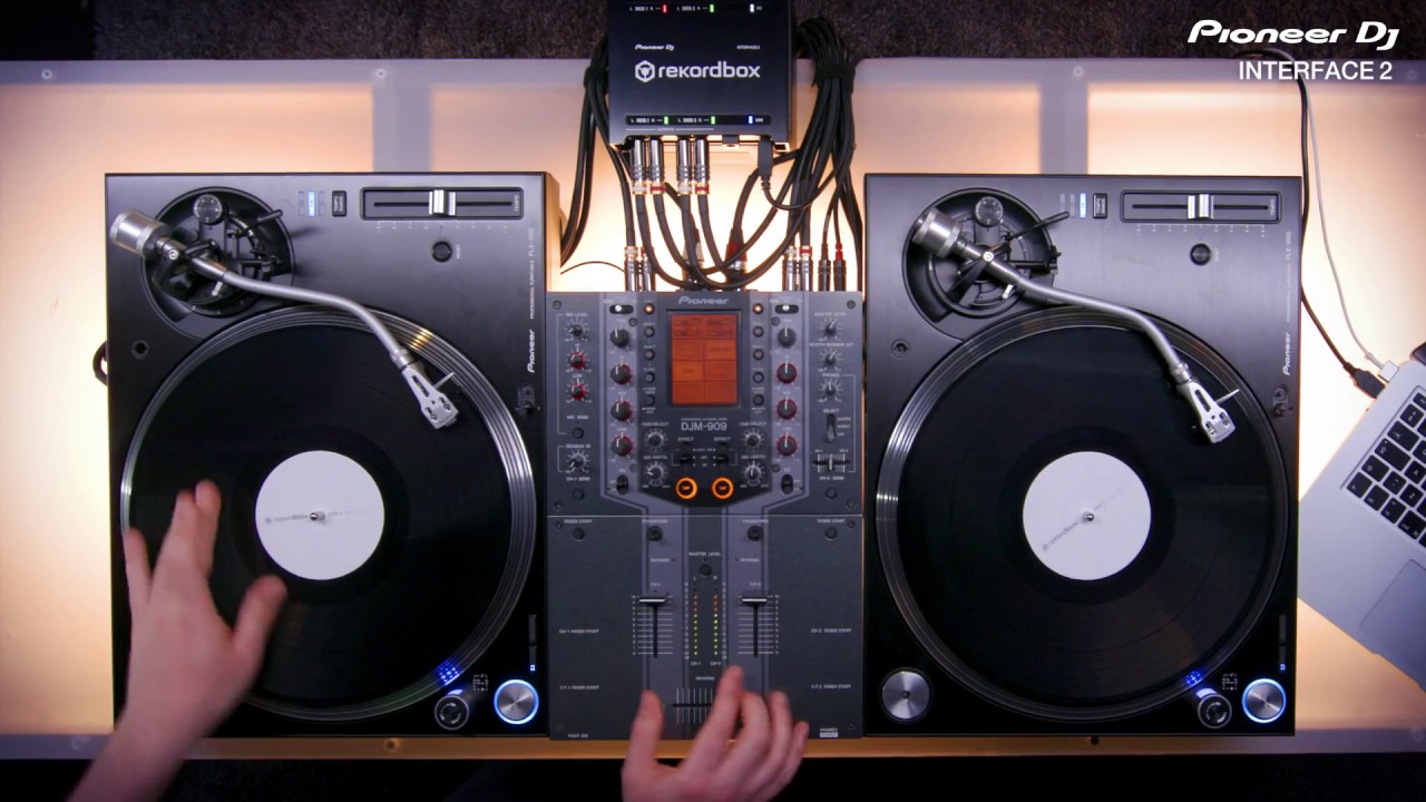 Démo Pioneer DJ INTERFACE 2 - YouTube