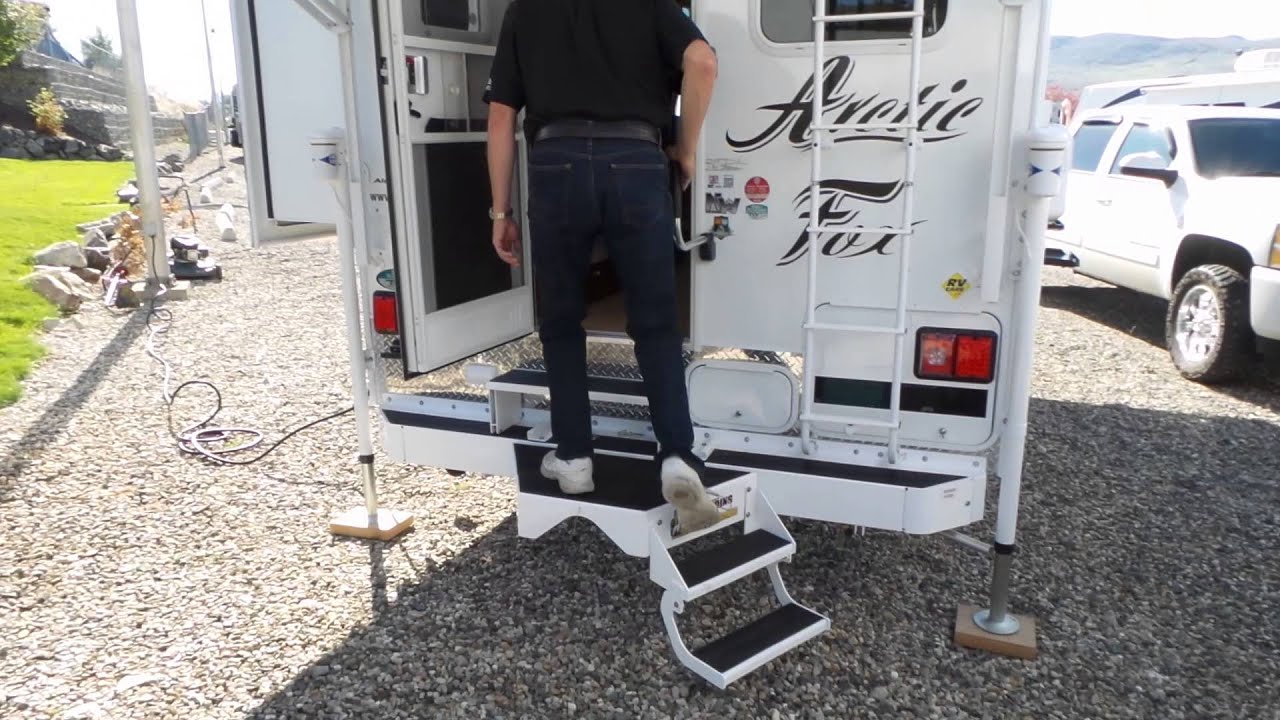 2016 992 Arctic Fox Camper at Mike Rosman RV - YouTube