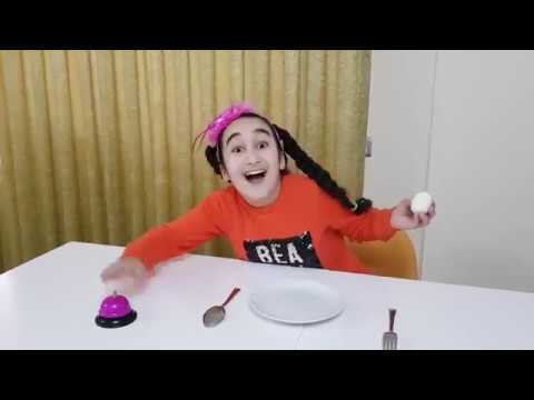 Gamze wants to eat, Learn Colors With Nursery Rhymes Song, Funny video ...