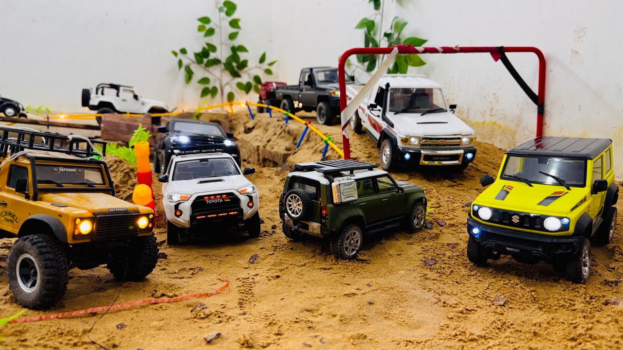 RC Cars Climb Obstacles Toyota 4Runner Range Rover Sport Defender Jeep ...