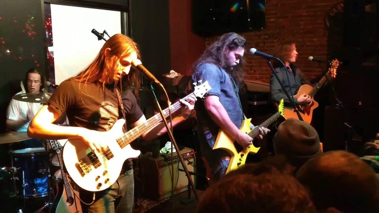 The Native Howl - Withikaw - NYE 2017 - YouTube