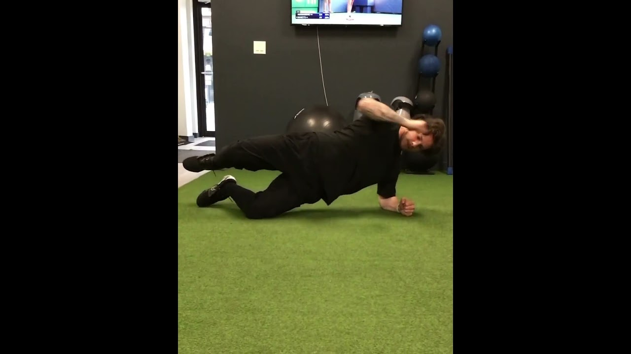 Side plank with Hinge - Yoga Interest