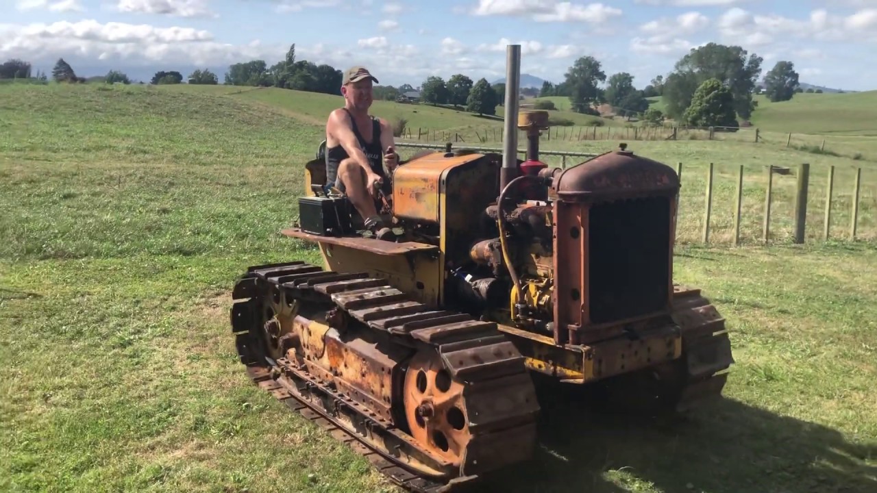 Cletrac ADH first startup in 20 (?) years - YouTube