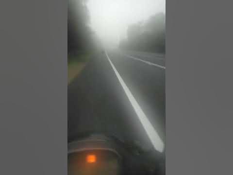 kabut tebal yang menutupi jalan..sehingga jarak pandang cuma 2 meter...#shorts #vlogr #minggu ...