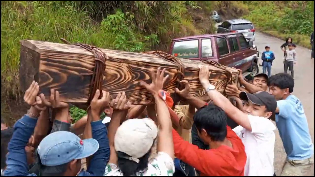 Sagada Philippines | Burial and Ritual Tradition - YouTube