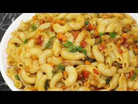 Yummy Veg Macroni | Chinese food recipe | Aayushi saxena cooking - YouTube