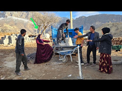 Zahra, Faraj ile tartışmaya girer. \