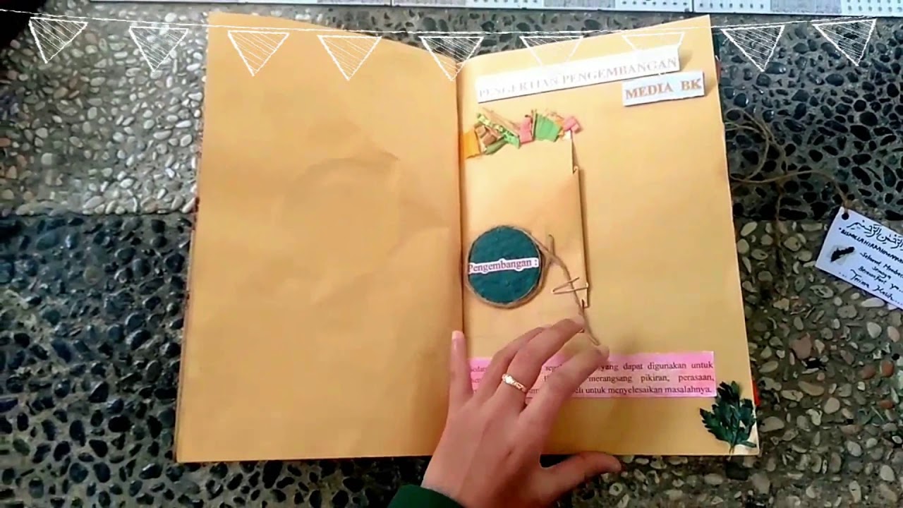 Pengembangan Media BK (POP UP BOOK) - YouTube