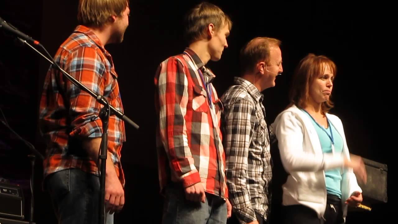 David Pendleton at Districts 2014- "Sunday School Medley with human ...