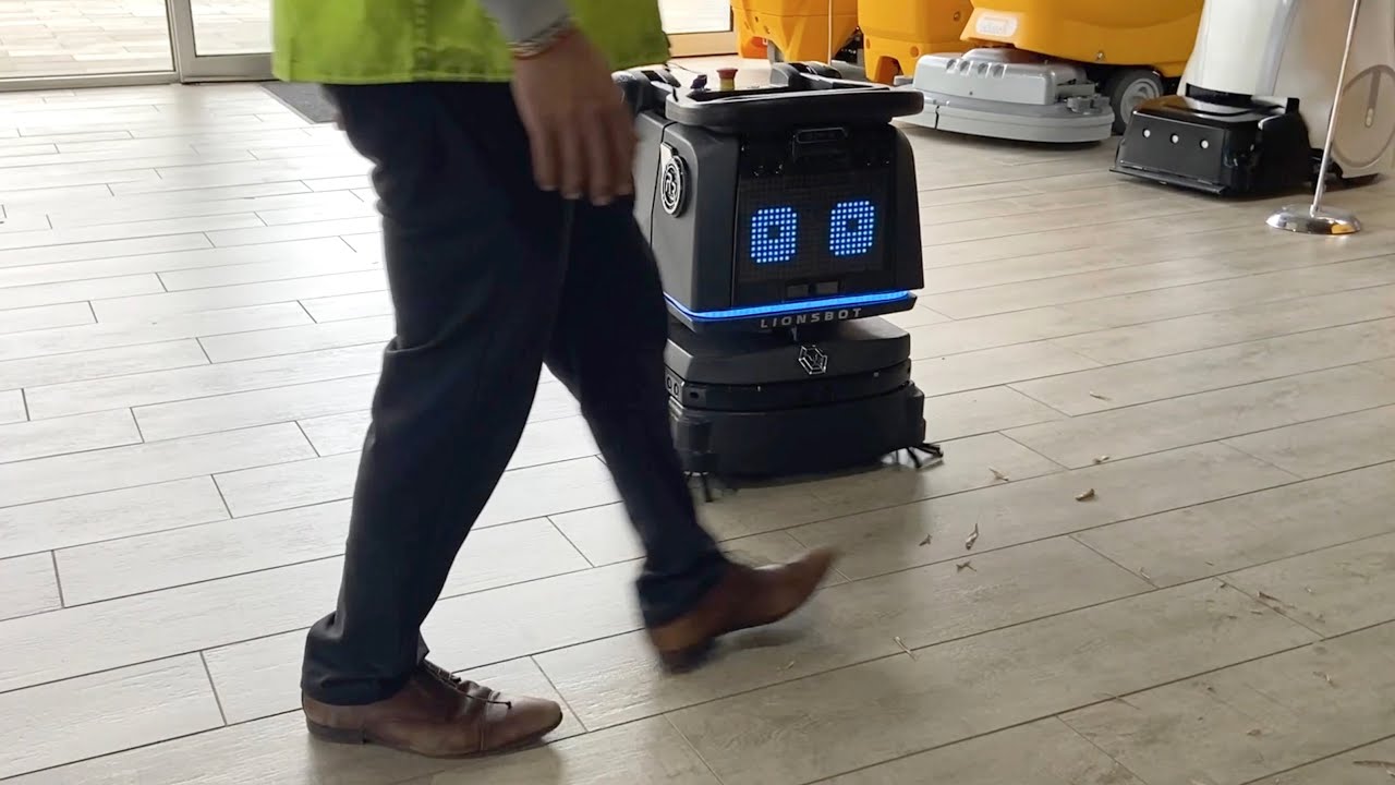 R3 Vac Has Arrived - YouTube