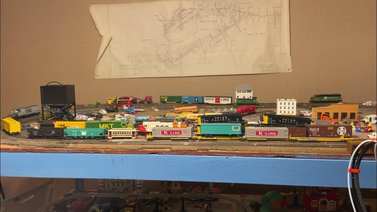 Restoring my 1988 model train w/Codesys & ESP32 - YouTube