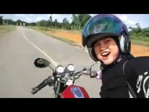 Cewek cantik naik RX king