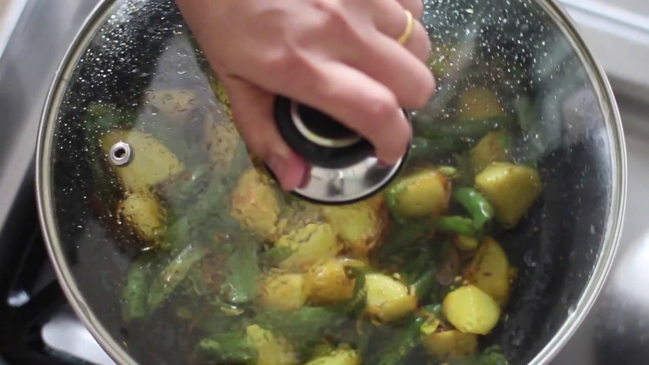 ALOO SEMI | FLAT BEANS CURRY RECIPE | SEM ALOO KI SABZI NEPALI STYLE ...