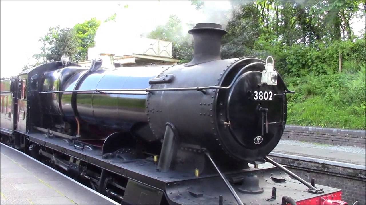 ex GWR 2-8-0 3802 at Llangollen - YouTube