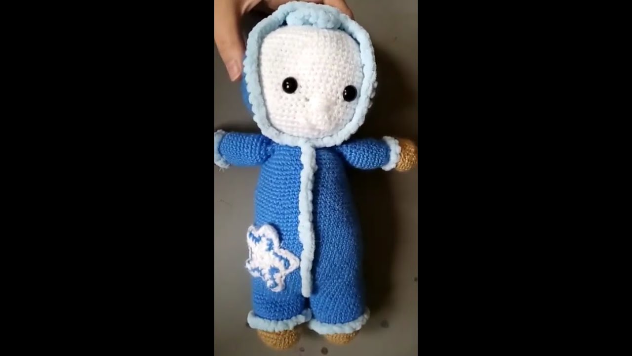 Crochet CBeebies Moon Baby - YouTube