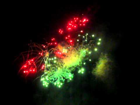 Caerphilly Castle Big Cheese Fireworks Display - YouTube