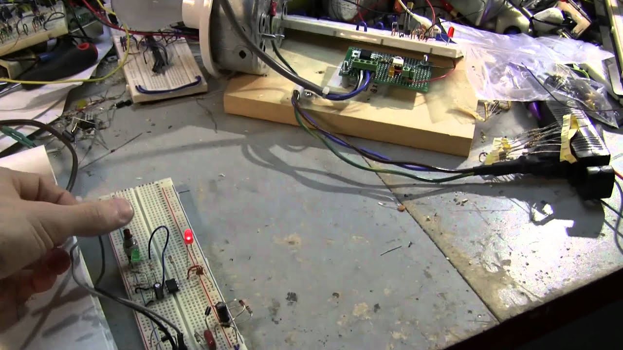 555 Power Failure Indicator Circuit - YouTube