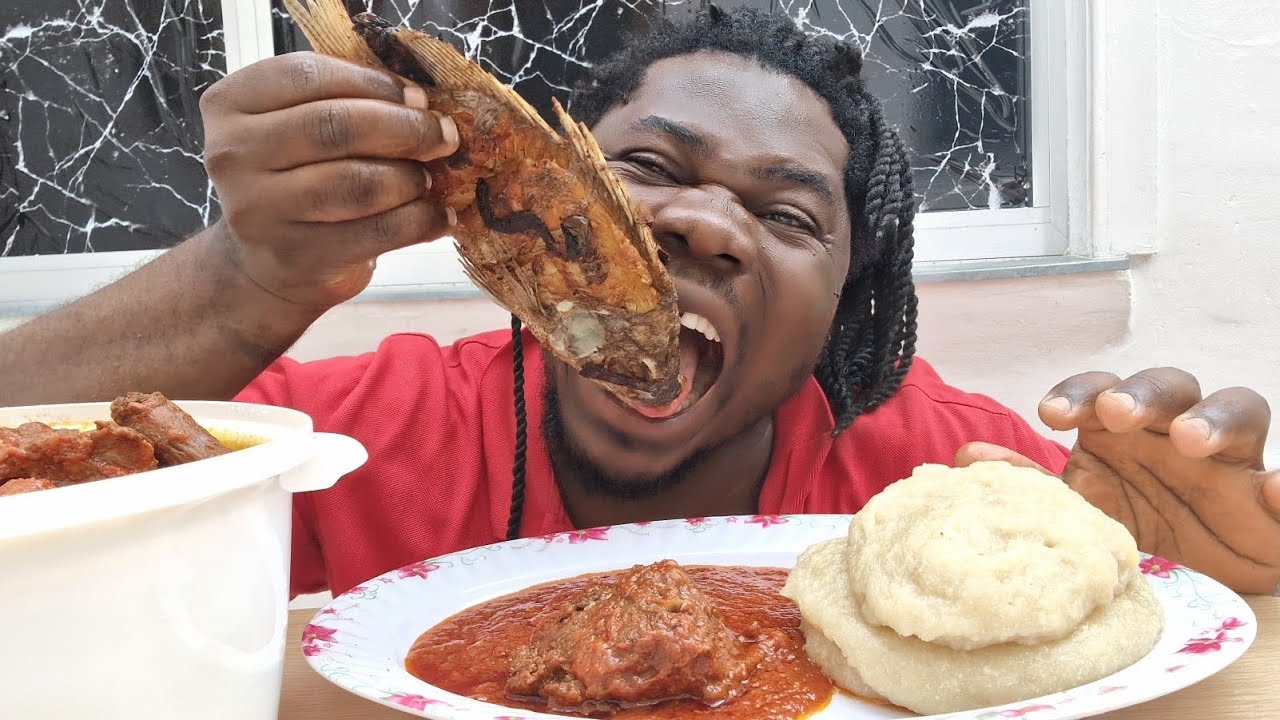 asmr mukbang/Extremely Eating TilapiaFish With Eba vs Tomato Stew ...