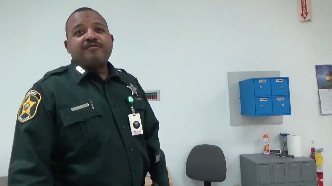 1A Audit, Trespassed for creating a disturbance - YouTube