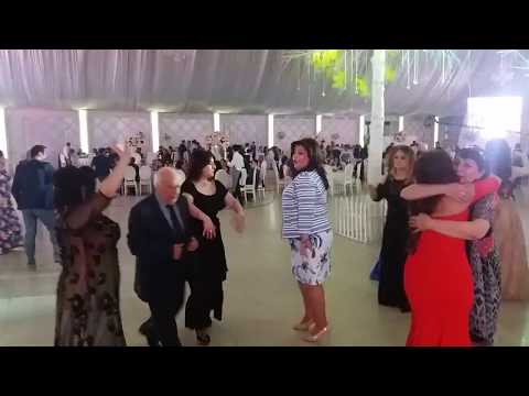 Kecmis Millet vekili Guler Əhmedova toyda