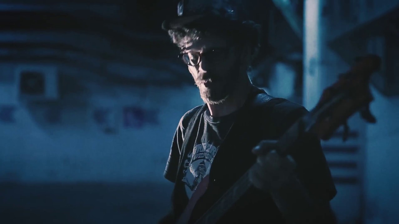 The Great Machine - Witches (Live) - YouTube