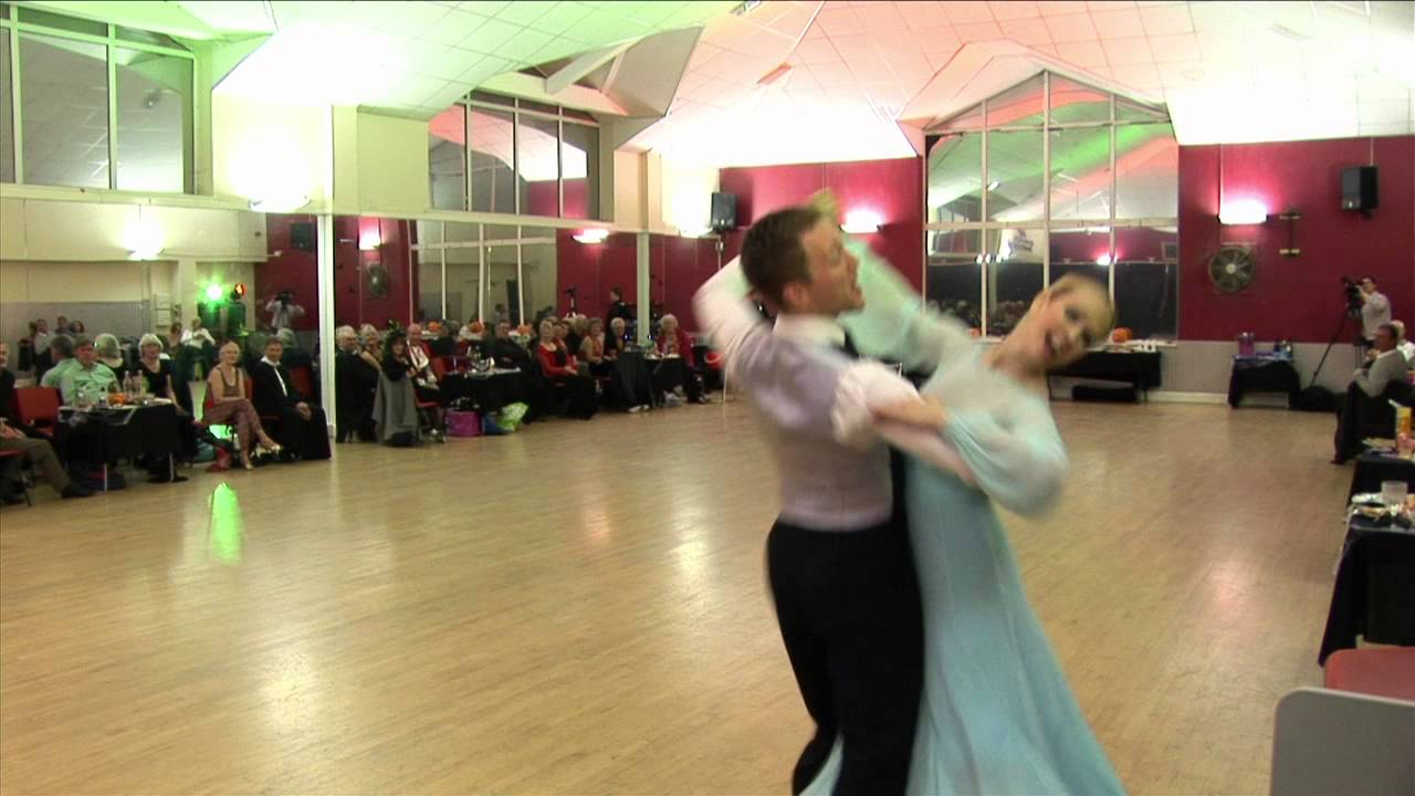 Dizzyfeet Dancing @ 24/7 Halloween Party - James & Kelly Quickstep ...