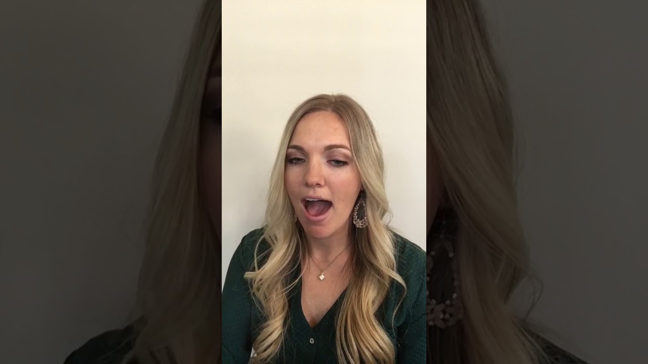 My first LipSense (SeneGence) application tutorial - YouTube