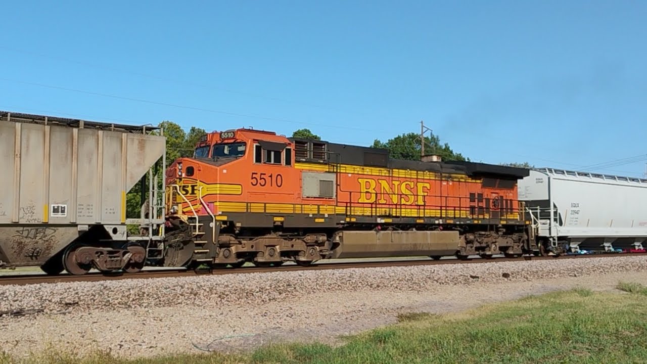 WB. KCKTUL1 30A with MID DPU!! 172 cars. 11,731 FEET!!!! - YouTube