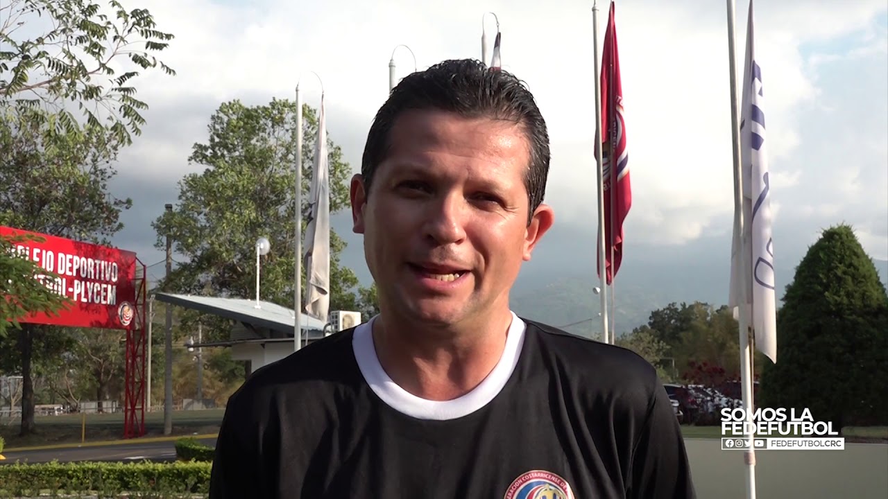 Henry Bejarano da sus declaraciones previas al clásico - YouTube