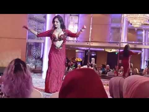 Najla Ferreira belly dancer in Dubai khaleeji and Cairo