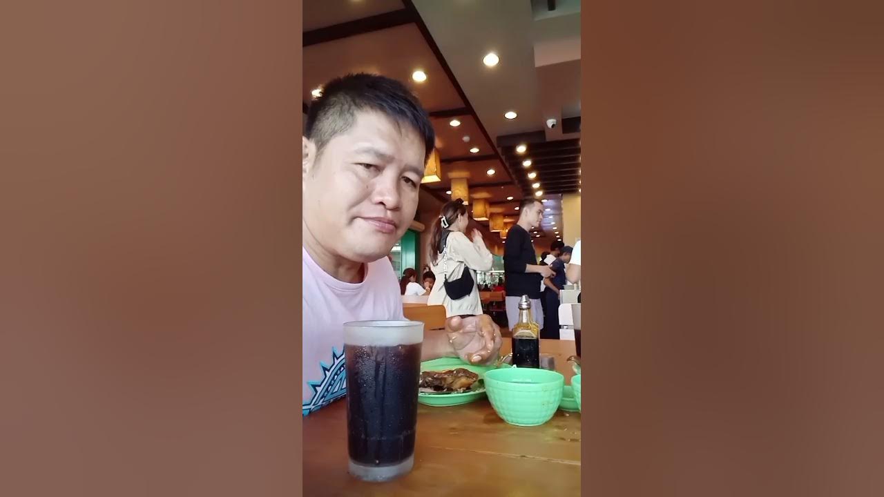 kumain kami sa mang inasal with renz perez - YouTube