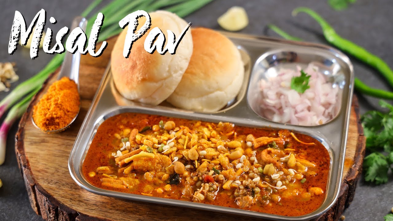 Misal Pav Recipe | How to make Maharasthian Style Misal Pav | मिसल पाव ...