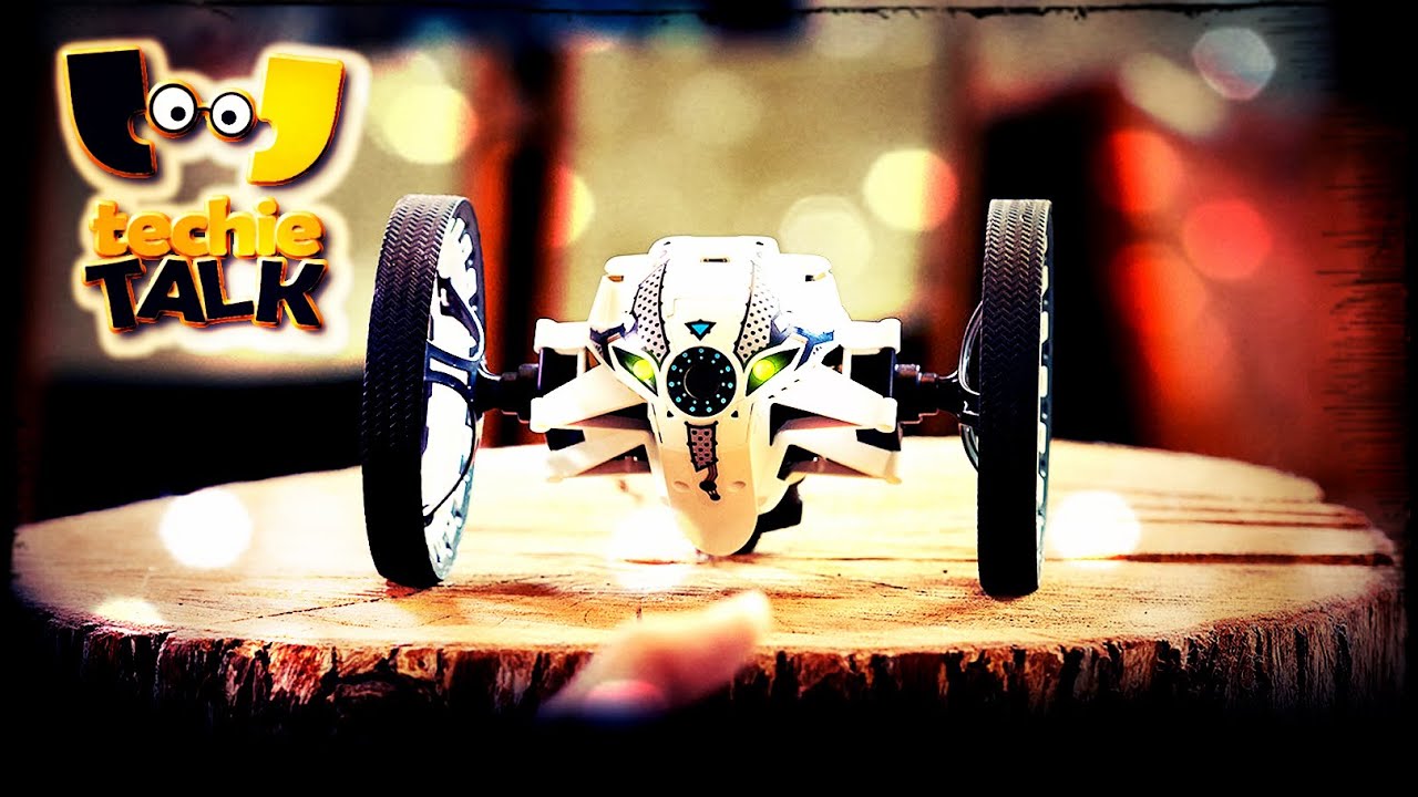 Parrot Minidrone Jumping Sumo review : rolling, jumping robot - YouTube