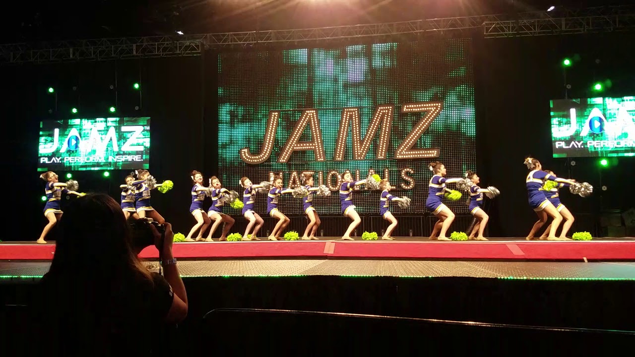 Jamz National 2018 Las Vegas : Junior Bronco Pom 1st place - YouTube
