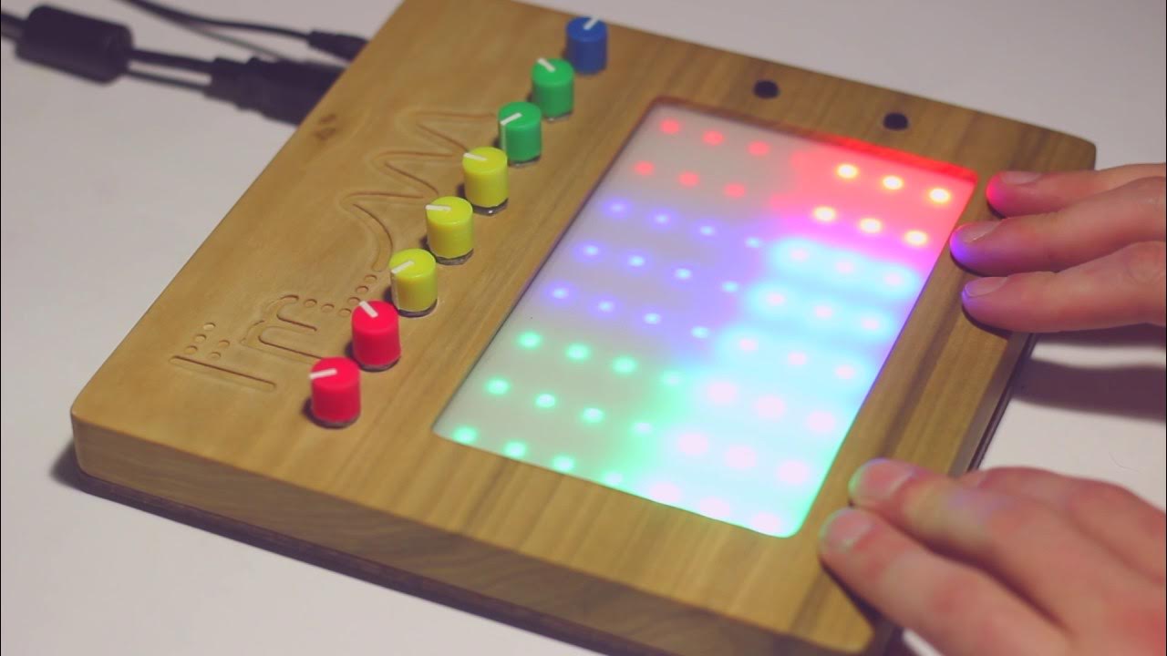 Raspberry Pi FM Touch Synth - YouTube