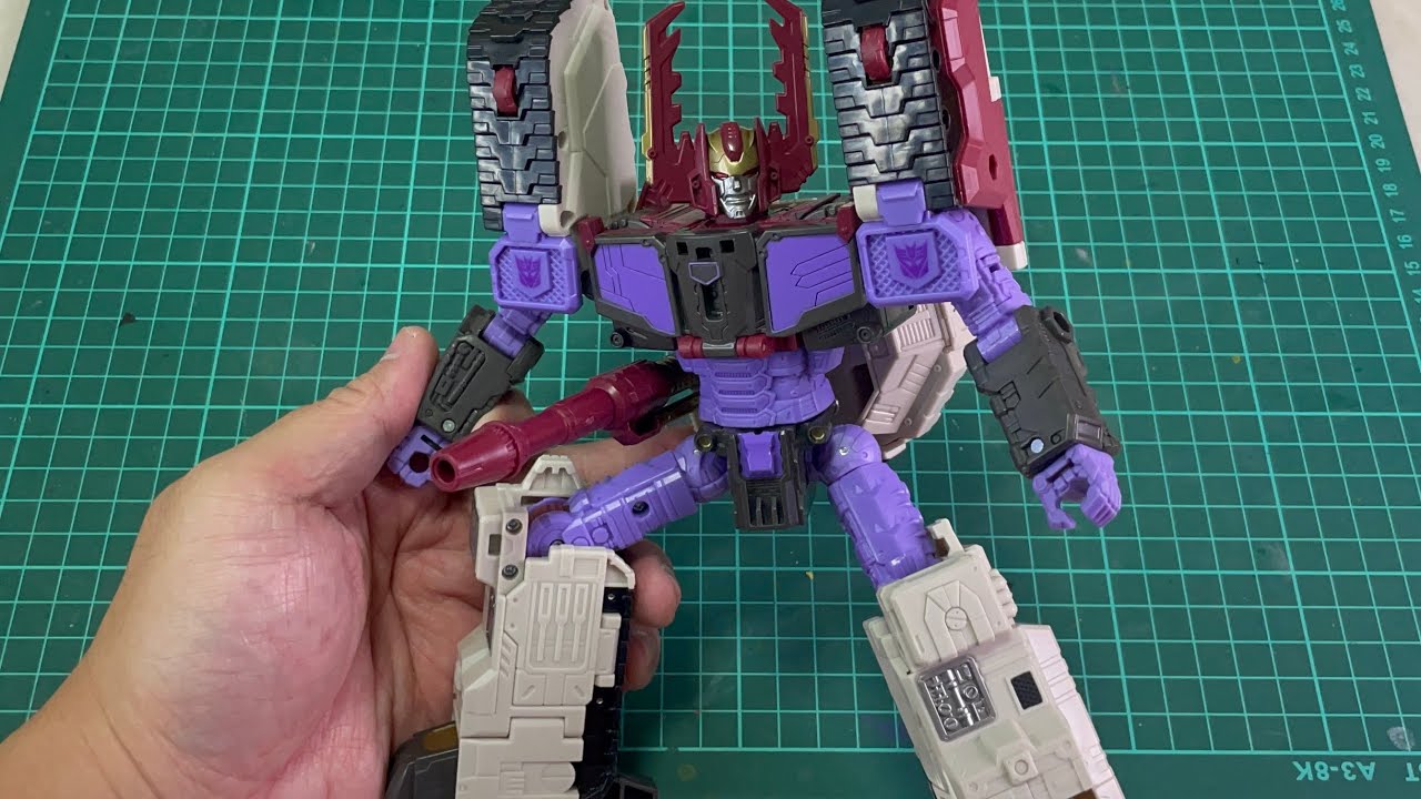 Transformers Legacy United Armada Universe Galvatron (Robot mode to ...