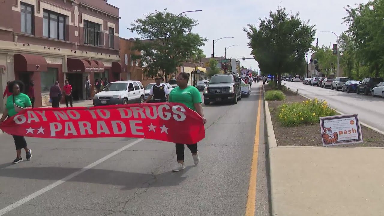Austin celebrates with annual 'Say No to Drugs and Violence' parade ...