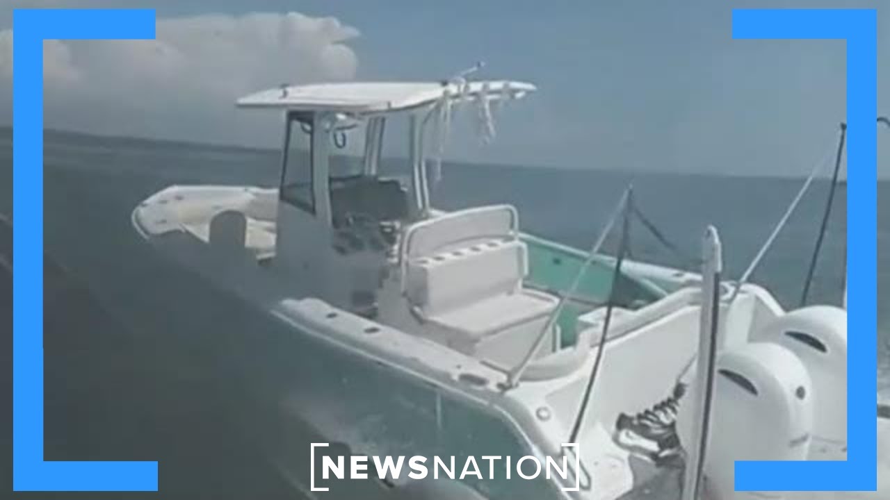 Florida deputies stop runaway boat | NewsNation Now - YouTube