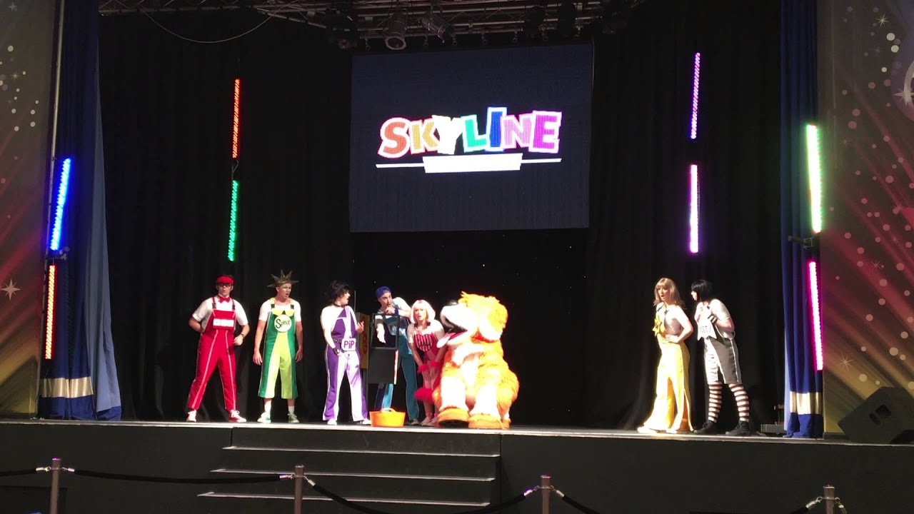 Butlins Skegness February 2016 - Bud transformed & Dude magic trick ...